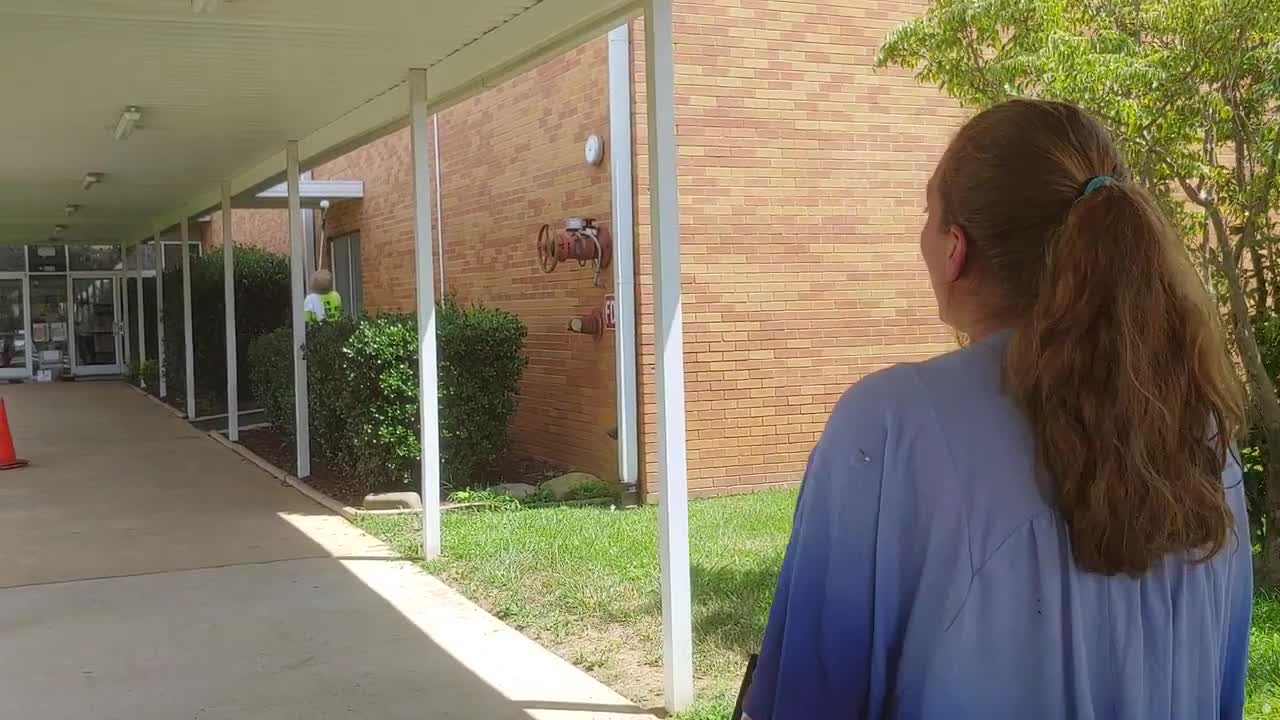 Morning Entry | Eakin Elementary School