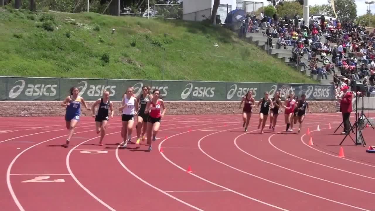 2014 OC Championships - Girls 800m | Mater Dei High School